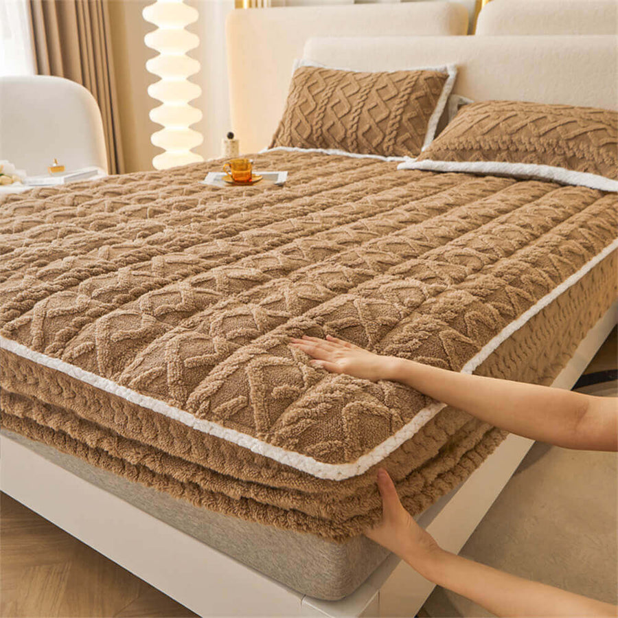 Washable Fluffy Fitted Sheet Mattress Cover- FunnyFuzzy