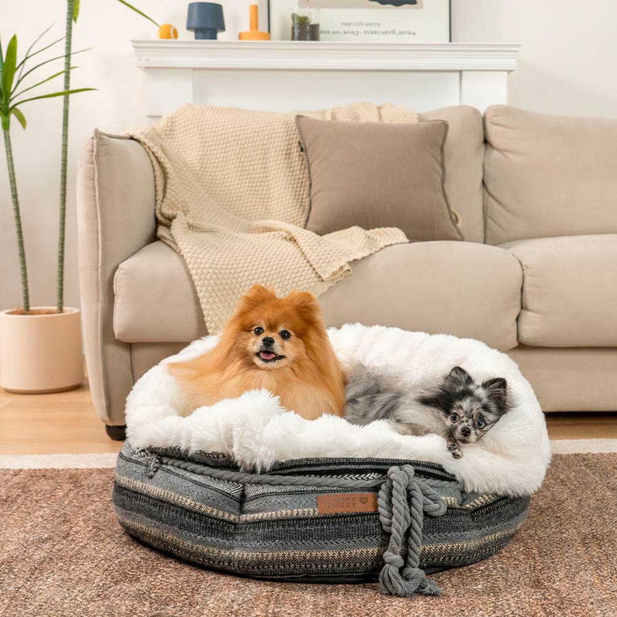 Classic Jacquard Plush Donut Dog Bed - Snuggle Den - FUNNYFUZZY