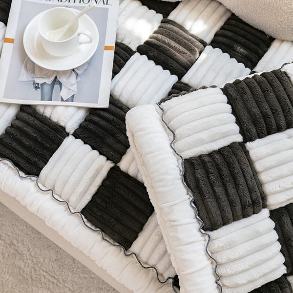 Cream-colored Large Plaid Square Fuzzy Pet Mat Bed | FunnyFuzzy