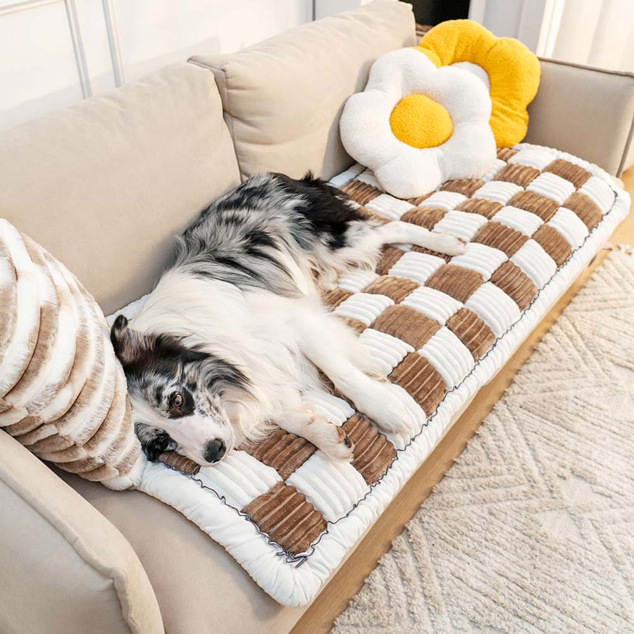 Cream-colored Large Plaid Square Fuzzy Pet Mat Bed | FunnyFuzzy