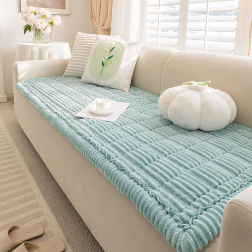 Non-Slip Couch Covers: Stylish & Durable Protection for Your Furniture