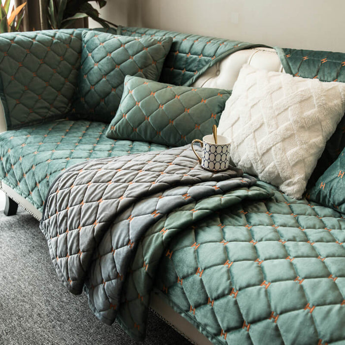 Luxury Quilted Velvet Non-Slip Couch Cover - FunnyFuzzy