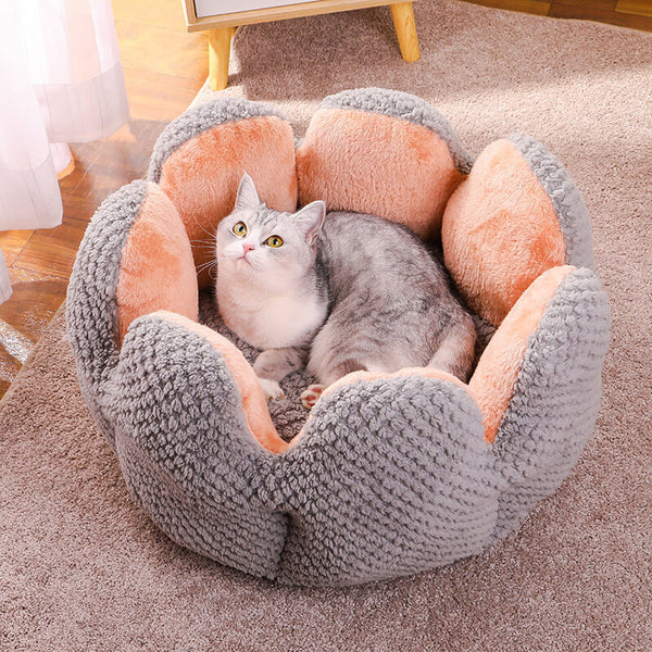 Comfortable Cat Bed | FunnyFuzzy